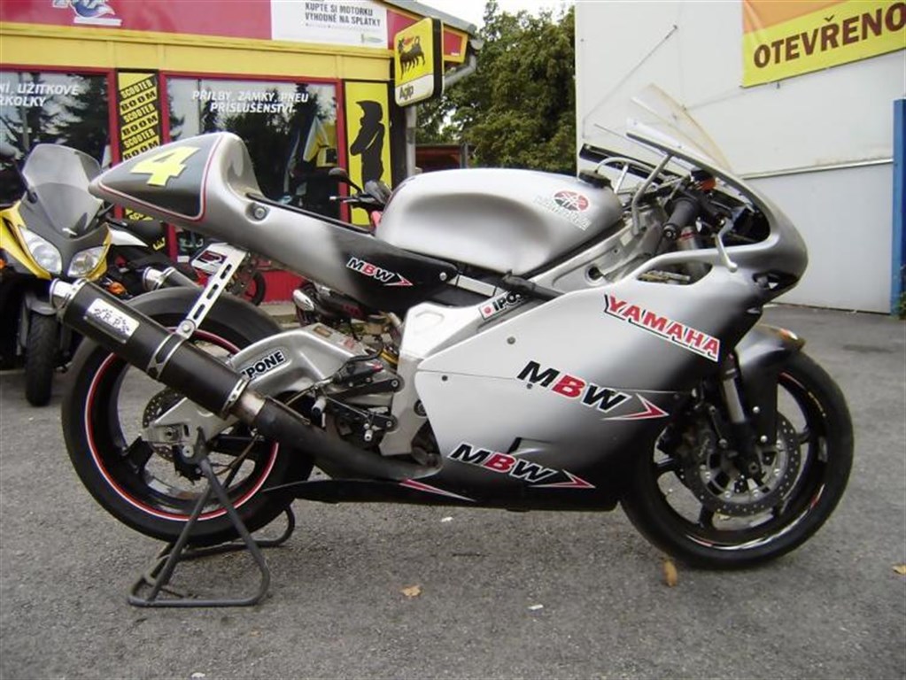 Supermono Yamaha TZR 800 :: KV Moto Racing